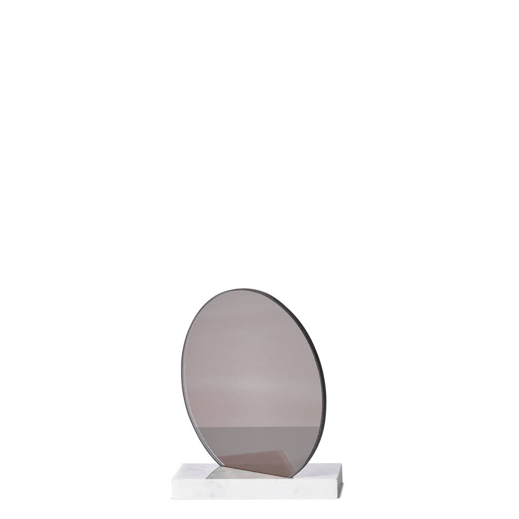 Lune Posée Grey White