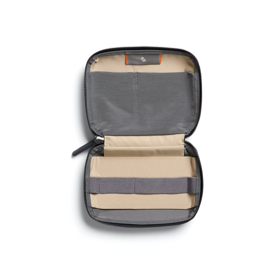 Tech Kit Compact Navy